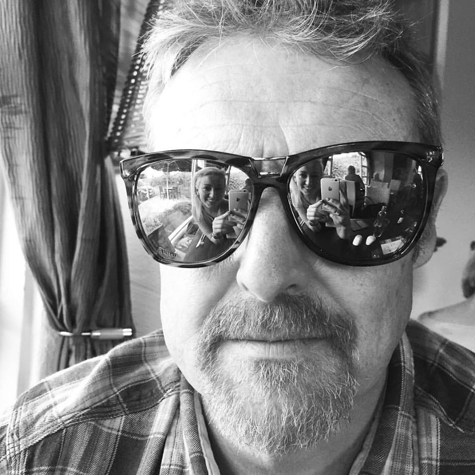 Mike Browne interviewed for PhotographyTV (and there's a giveaway ...