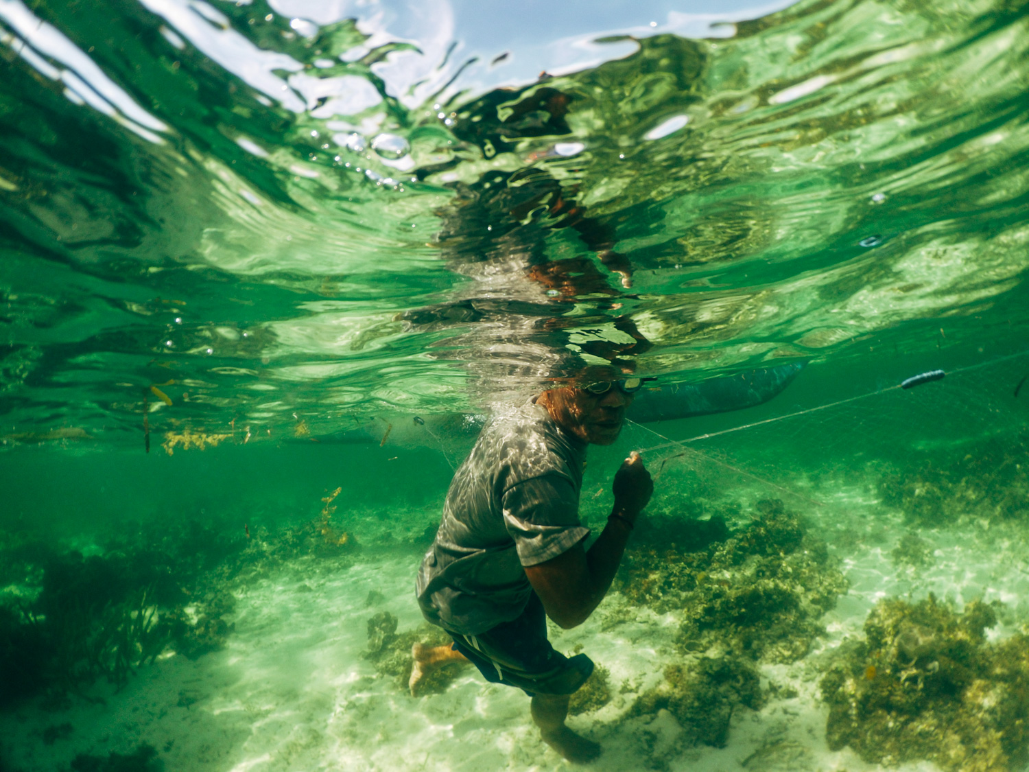 FISHNET: The fishermen of Marcilla Coron Palawan. - ClickASnap